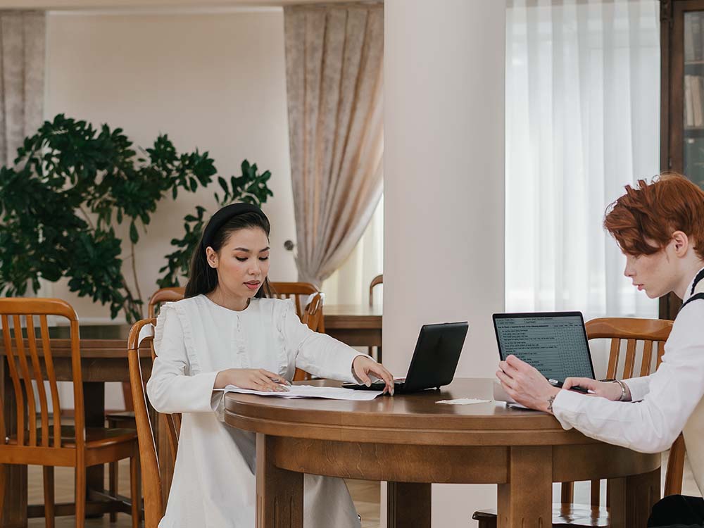 Cách sử dụng cấu trúc Stop to V và Stop V-ing trong tiếng Anh